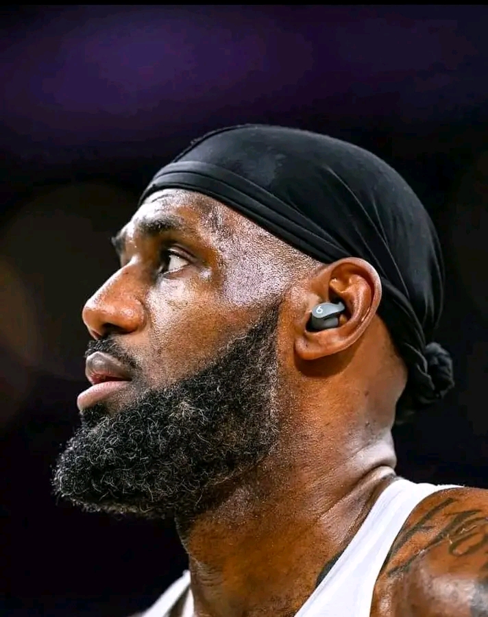 LeBron James Clap Back at Shaquille O'Neal & Others Who Questions His ...